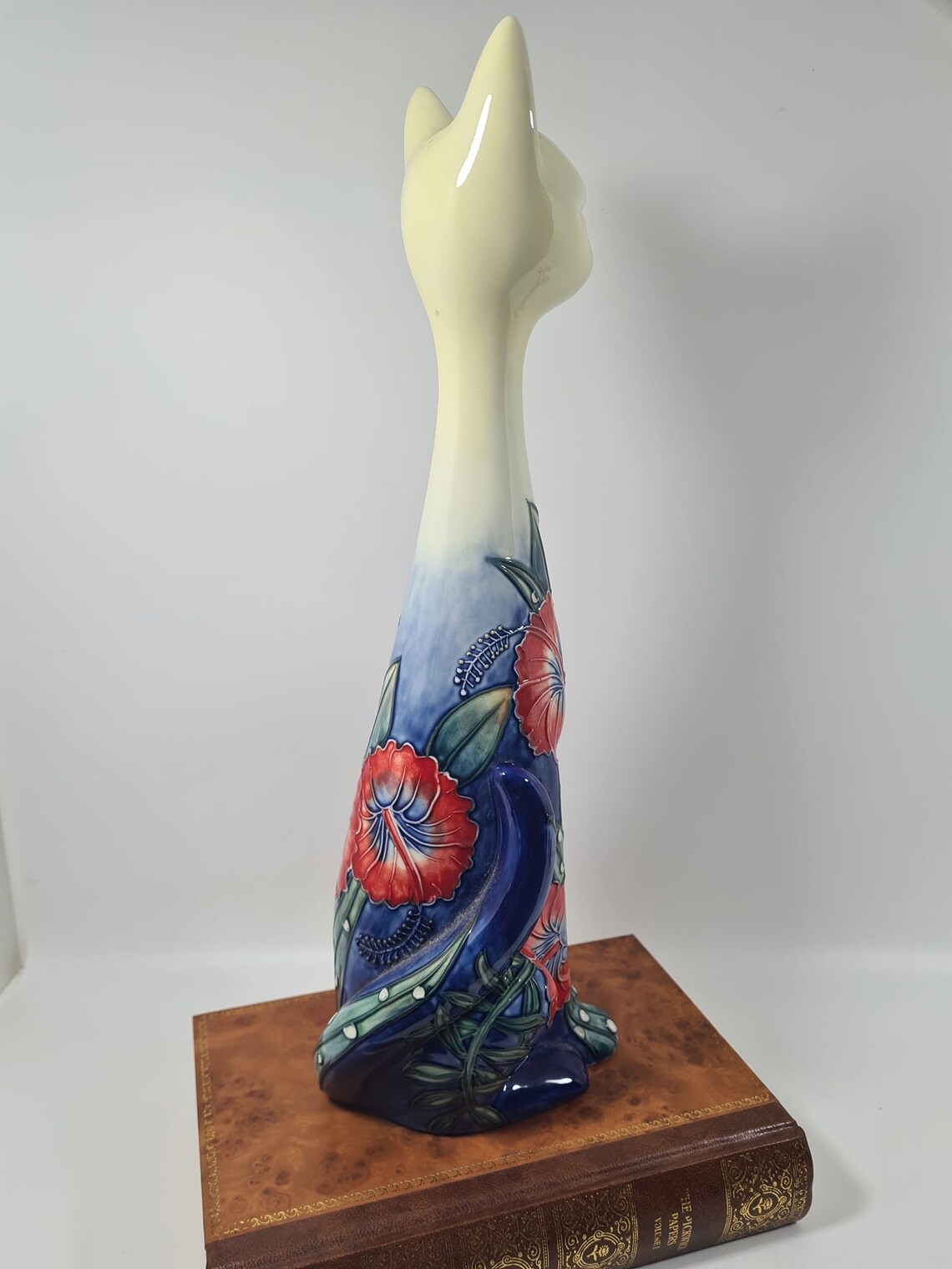 Vintage Old Tupton Ware Floral Hibiscus Long Neck Cat Figurine Large 12 ...