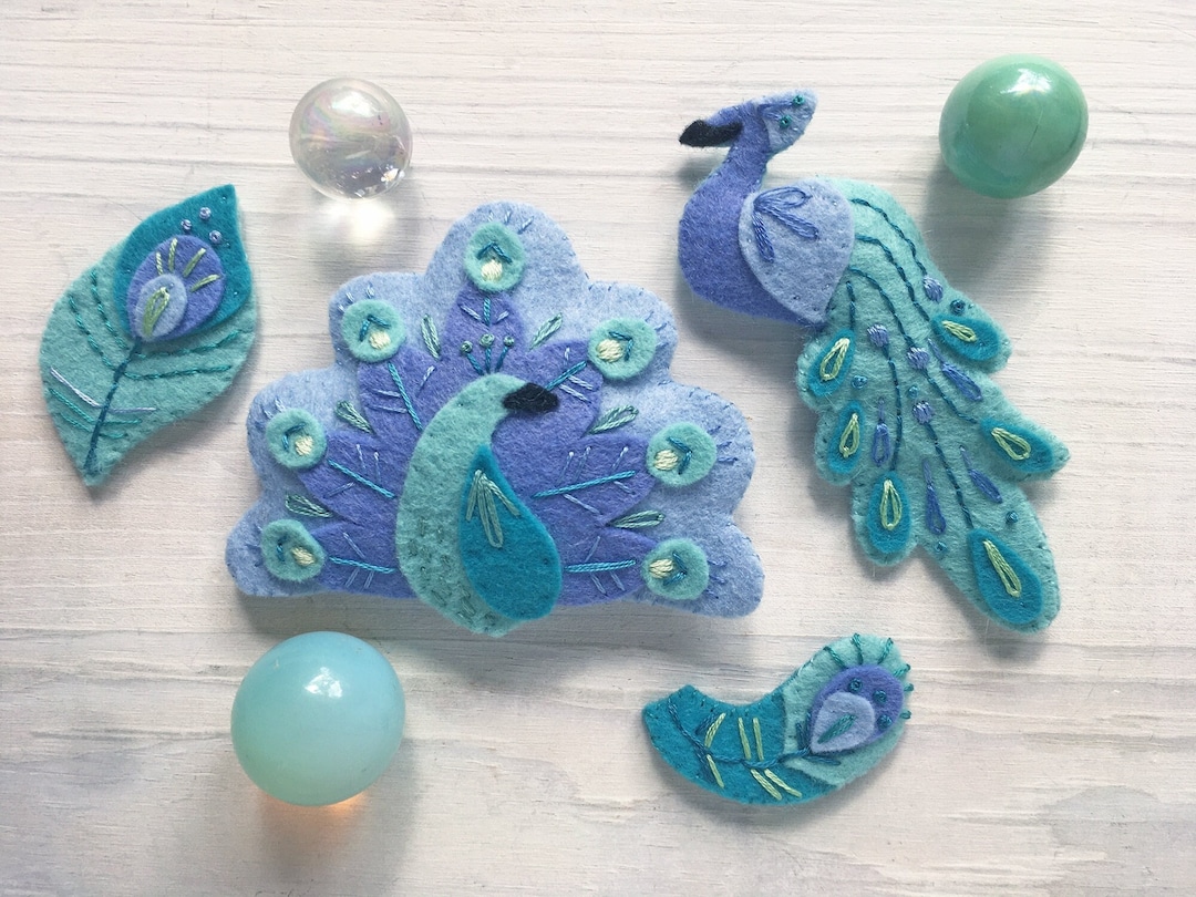 Felt Peacocks and Feathers PDF Pattern Download, SVG File, Mini Plush ...
