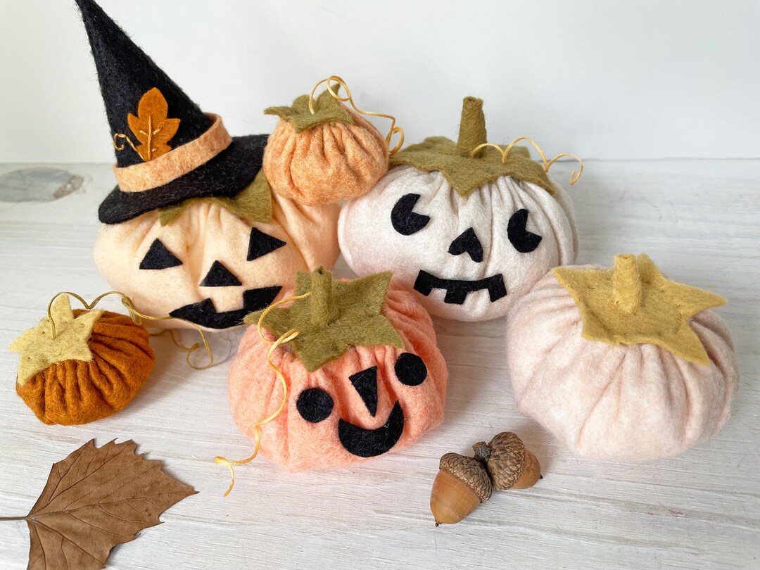 Pumpkin Patch Halloween Jack O Lantern Felt Plush Sewing Pattern, Witch ...