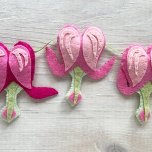 Bleeding Hearts Garland, Felt Flowers Sewing Pattern PDF Download, Felt ...