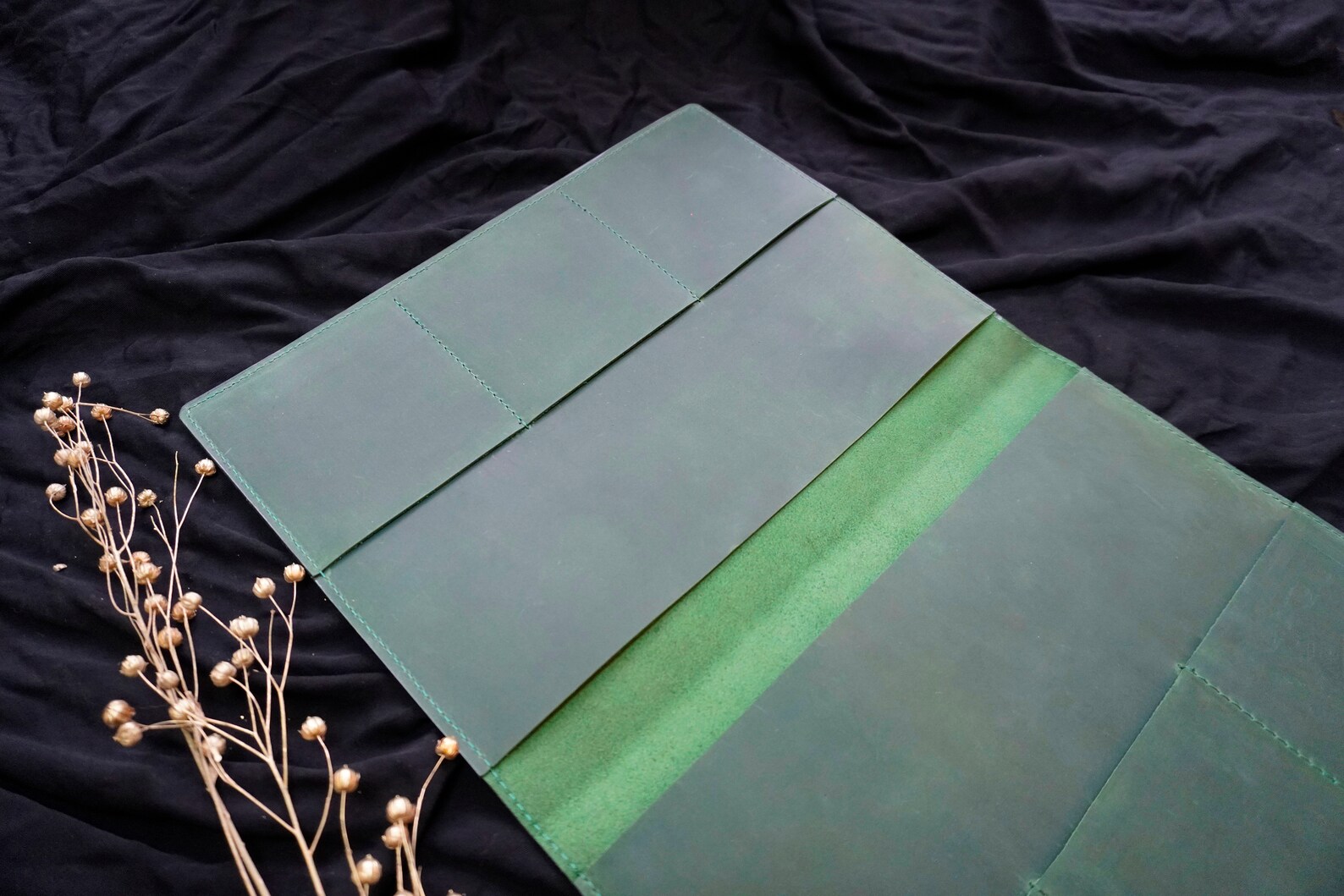 Personalized Leather Folder Organizer, Travel Gifts A4 Portfolio ...