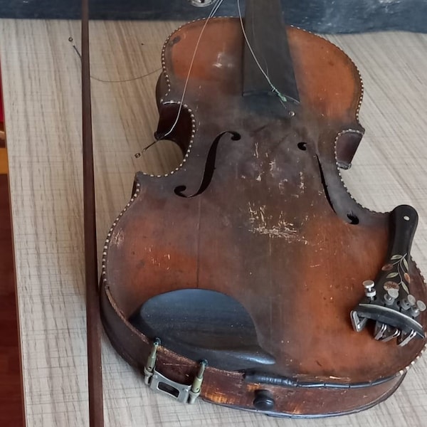 Antique Violin - Etsy