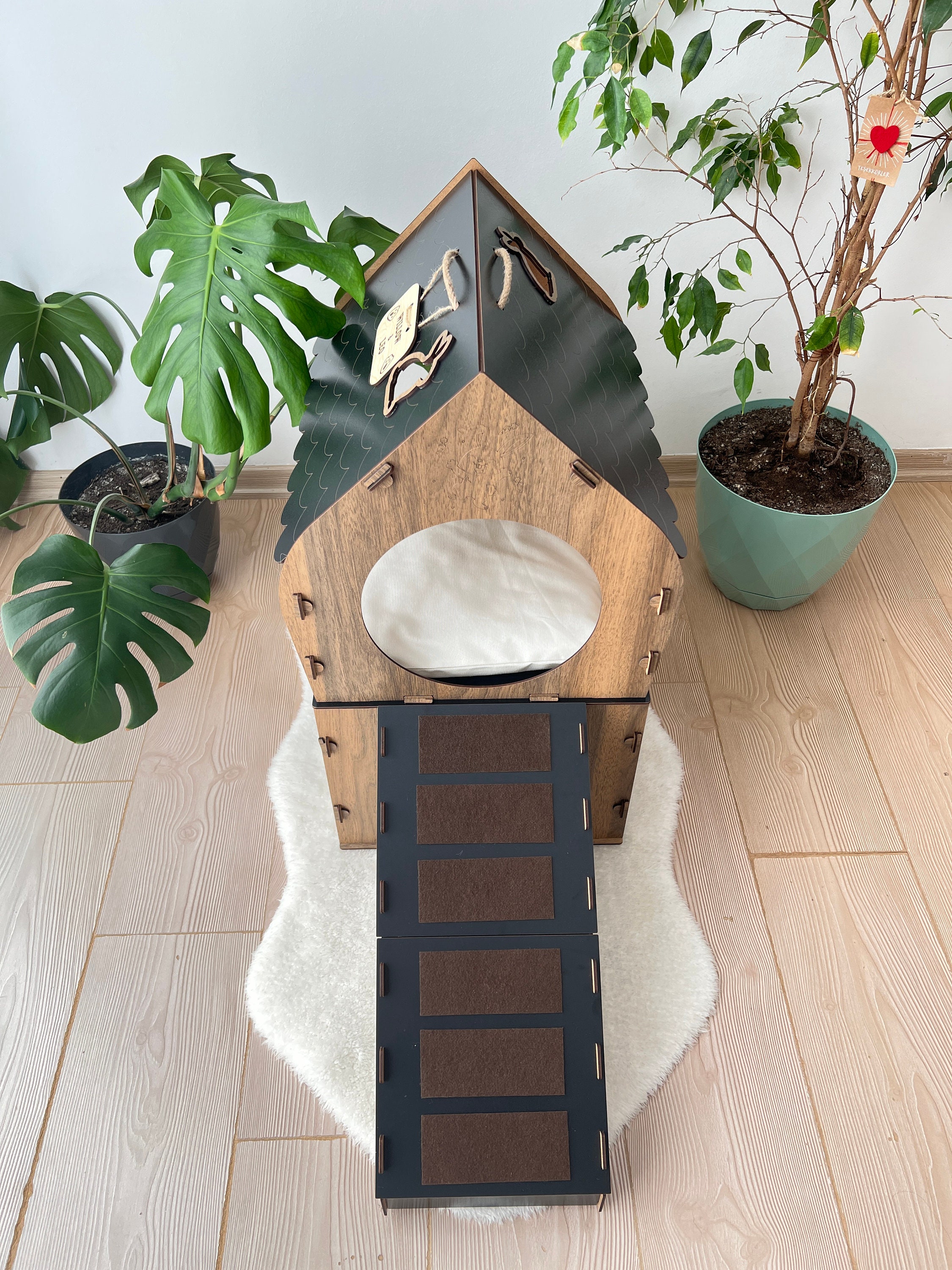 Wooden Rabbit House, Two Storey Rabbit Castle, Hay Feeder Bunny ...