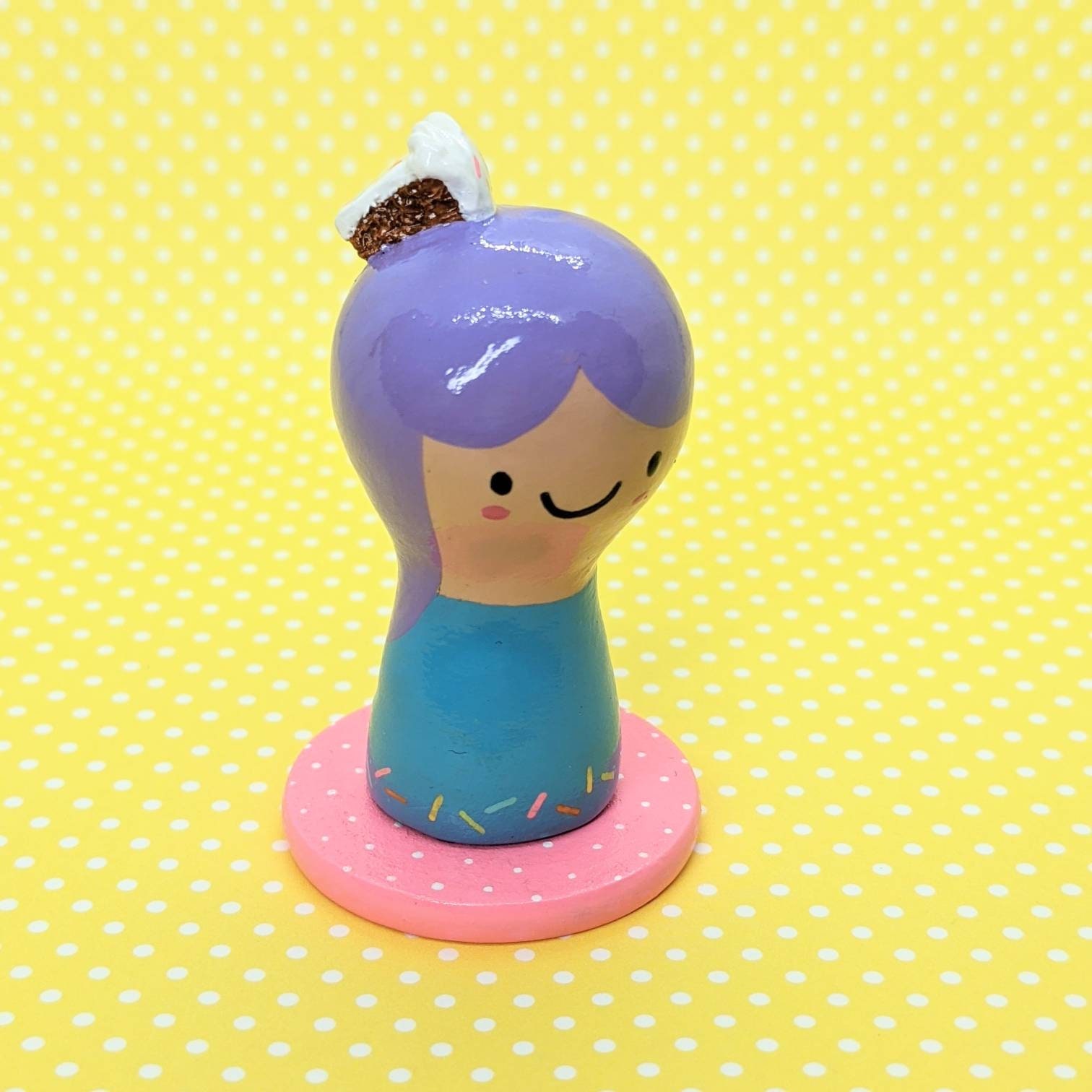 Art & Collectibles Sculpture Figurines Rainbow Sprinkle Cupcake Girl ...