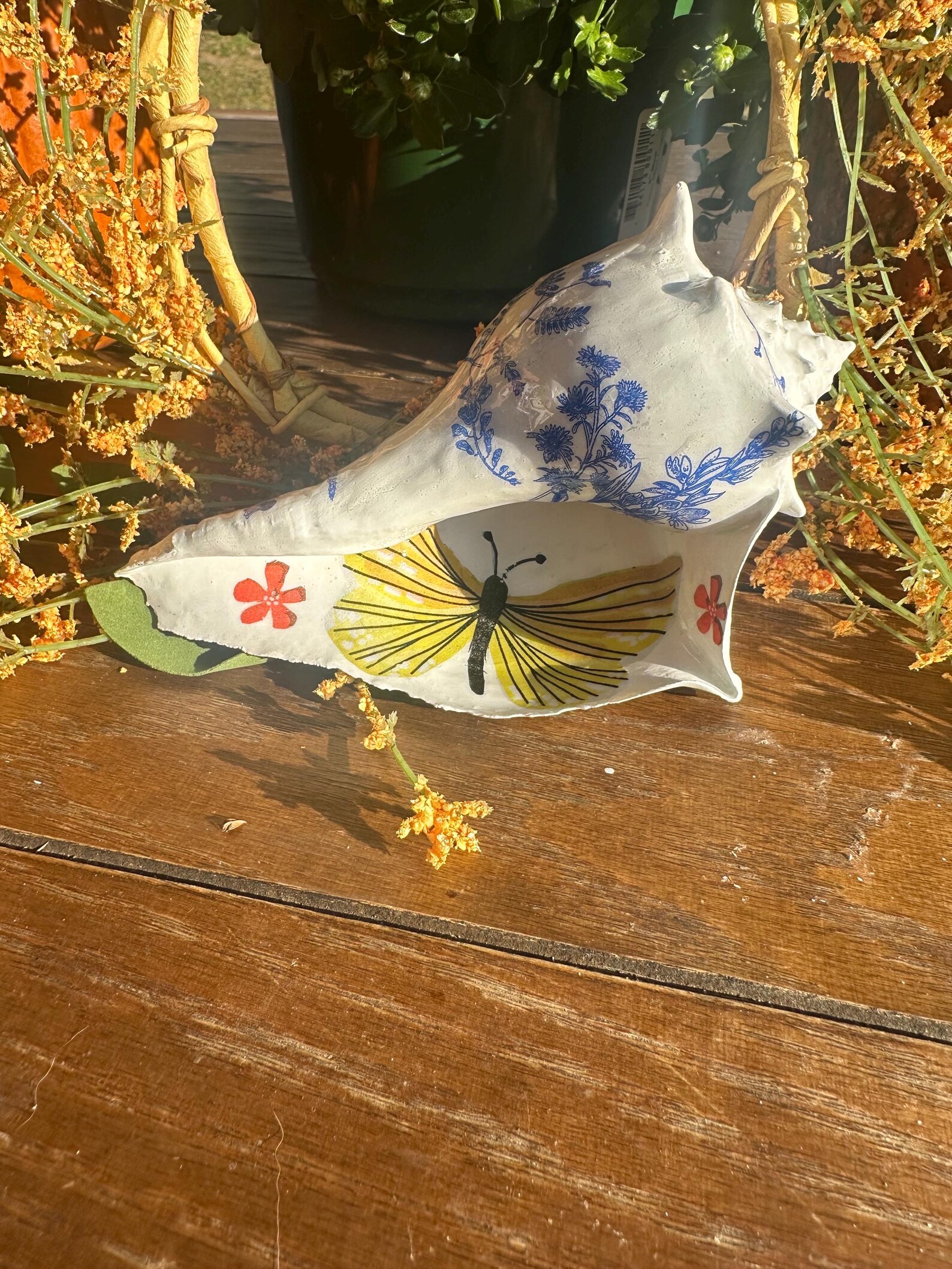 Decoupaged and Resined Whelk Shells - Etsy