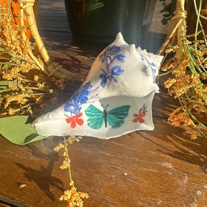 Decoupaged and Resined Whelk Shells - Etsy