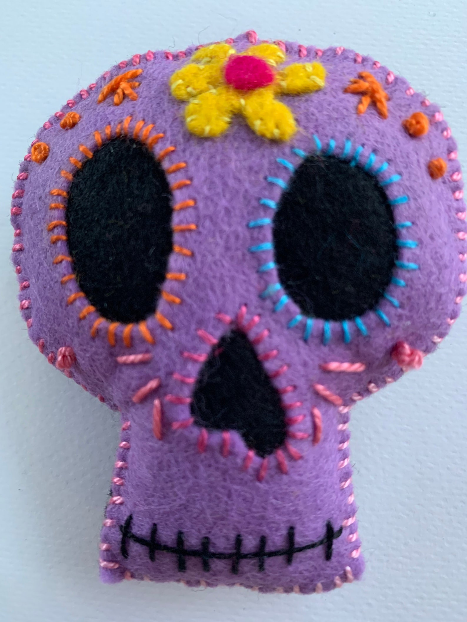 Felt Sugar Skull Ornament Pattern and Tutorial - Etsy