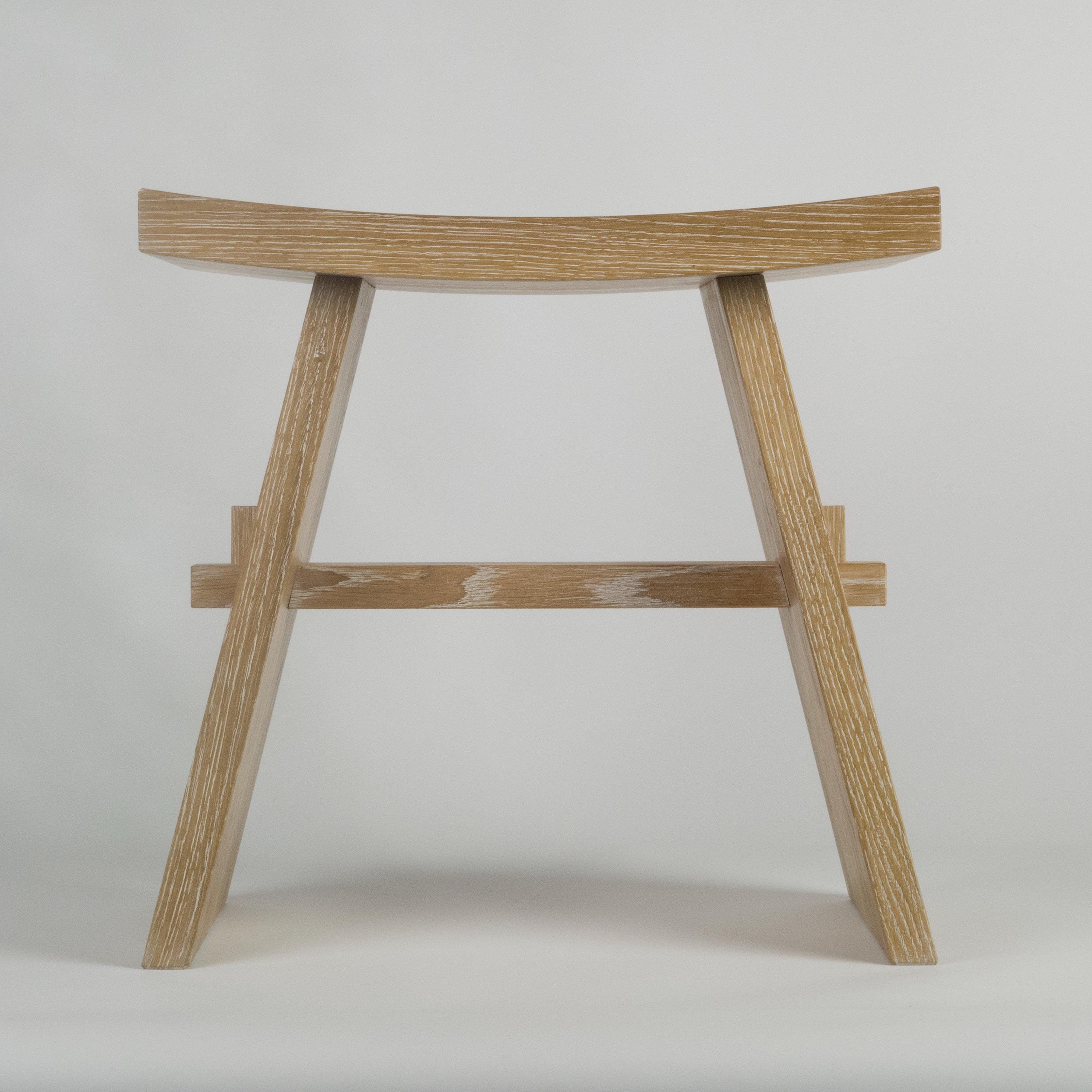 Solid Oak Japanese-style Stool – Minimalist & Timeless Design - Oak ...