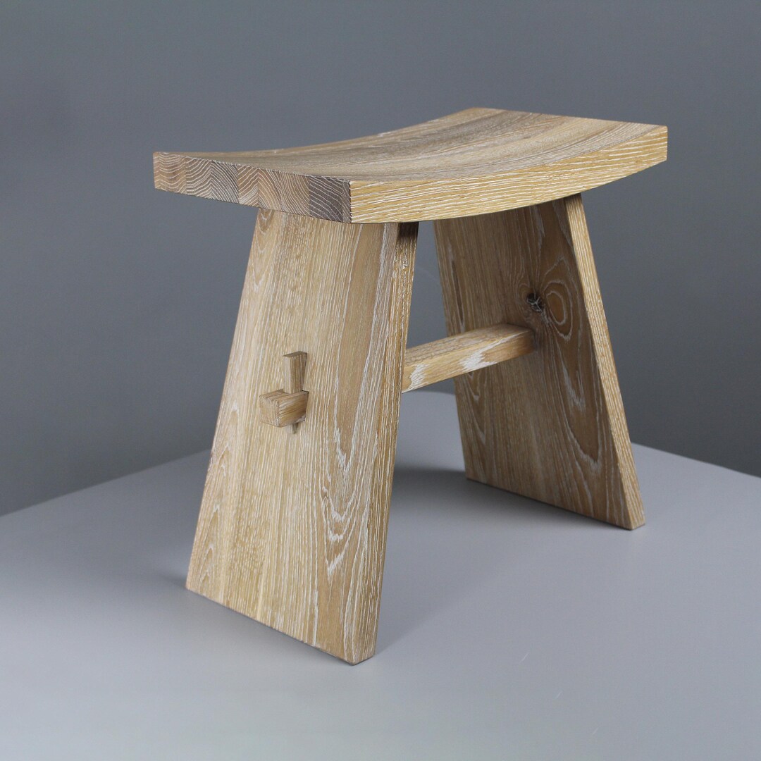 Solid Oak Japanese-style Stool – Minimalist & Timeless Design - Oak ...