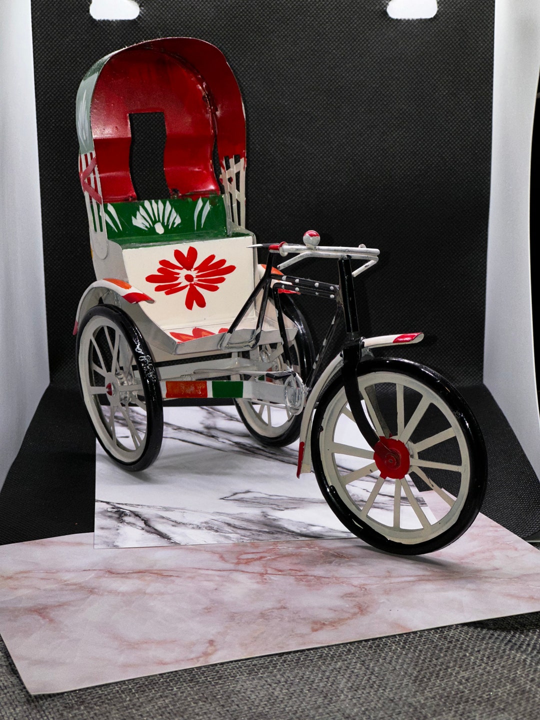 Cycle Rickshaw Metal Decor, Hand‑painted Bangladesh Rickshaw Art ...