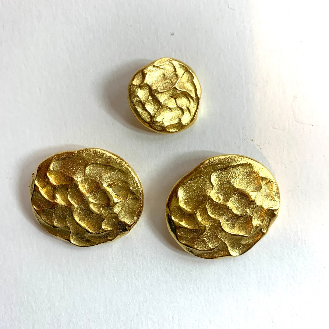 Steve Fabricant Gold Tone Deeply Textured Buttons Vintage 80s Lot of ...