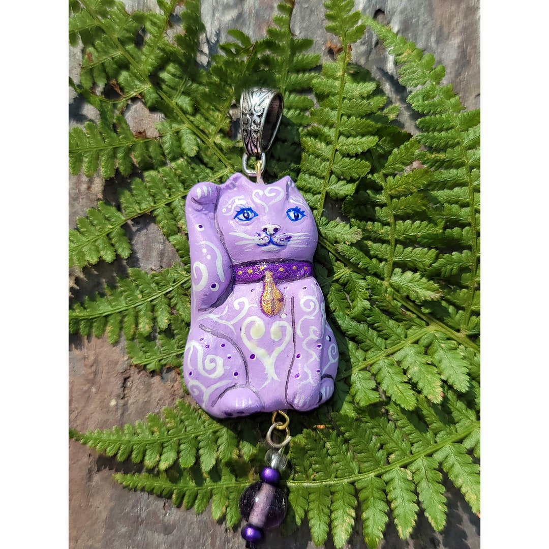 Pretty Purple Maneki Neko Japanese Cat Handmade Pendant Lucky Cat Glow ...