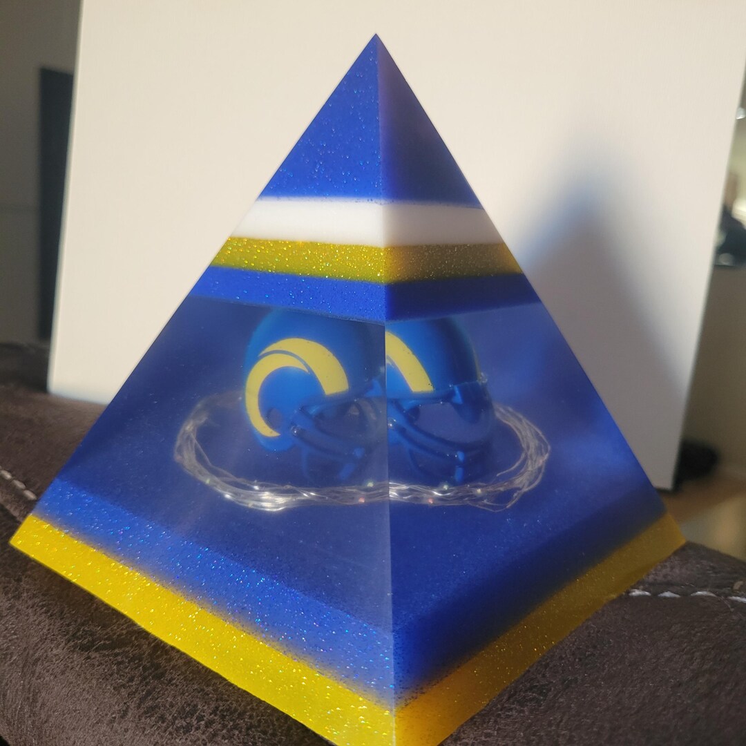 LA Rams Lighted Football Pyramid - Etsy