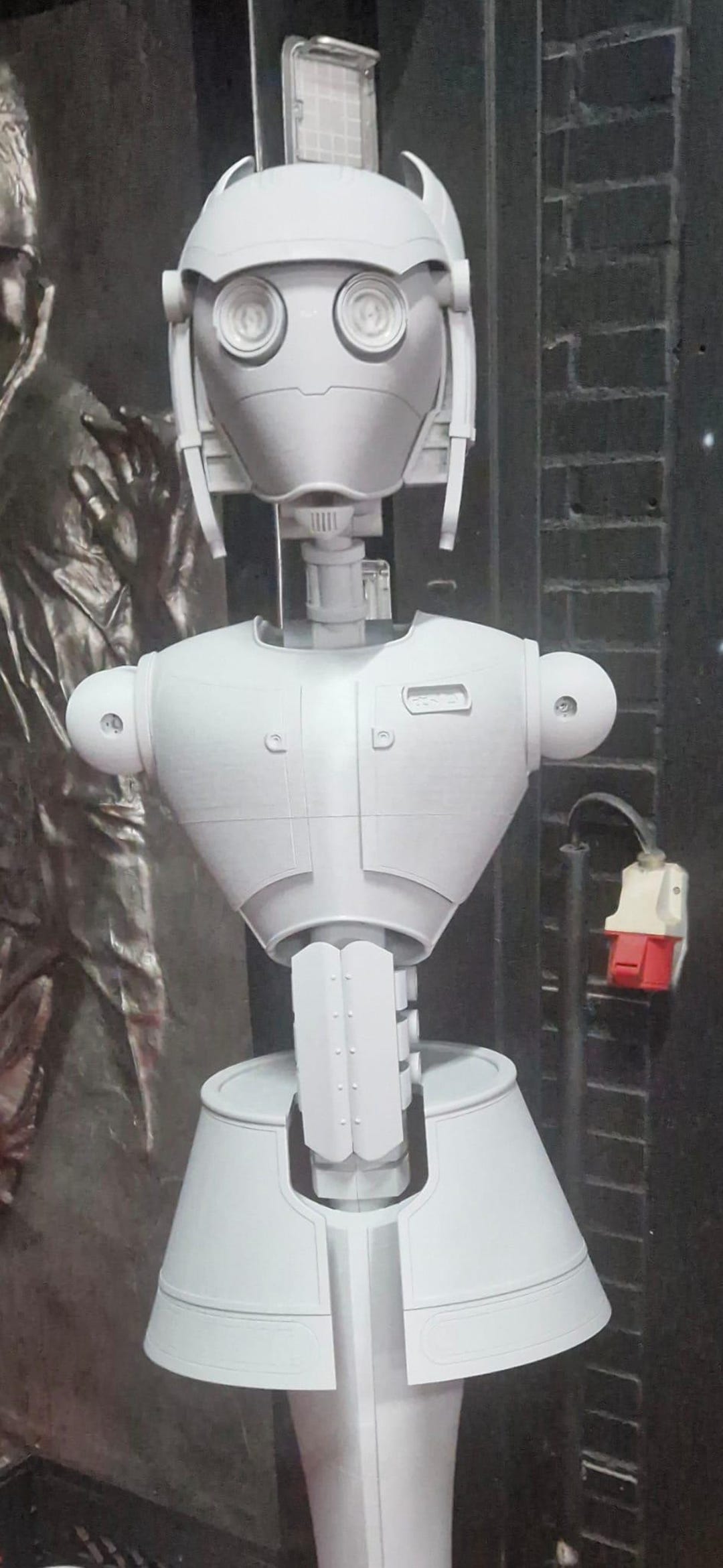 Life-size 3D Printed WA-7 Waitress Droid Star Wars Inspired With Arms ...