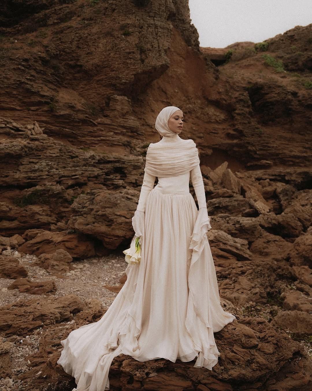 Boho Muslim Wedding Dress With Draped Shawl - Modest Outdoor Nikah Gown ...