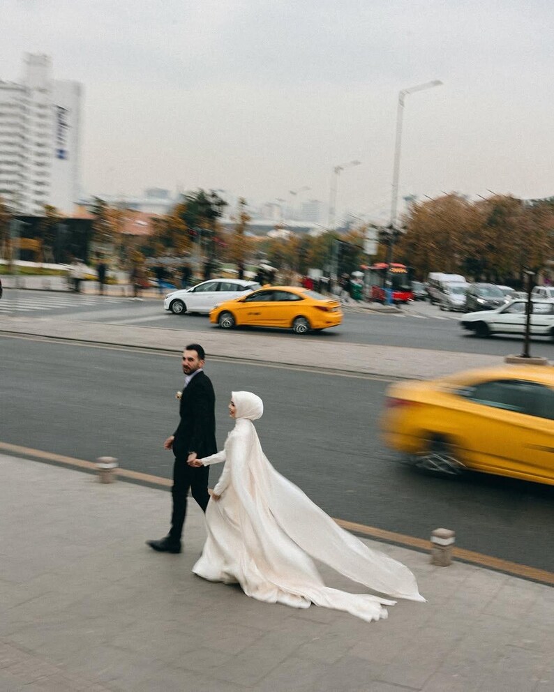 Boho Style, Shawl Detail Muslim Wedding Dress - Simple and Elegant ...