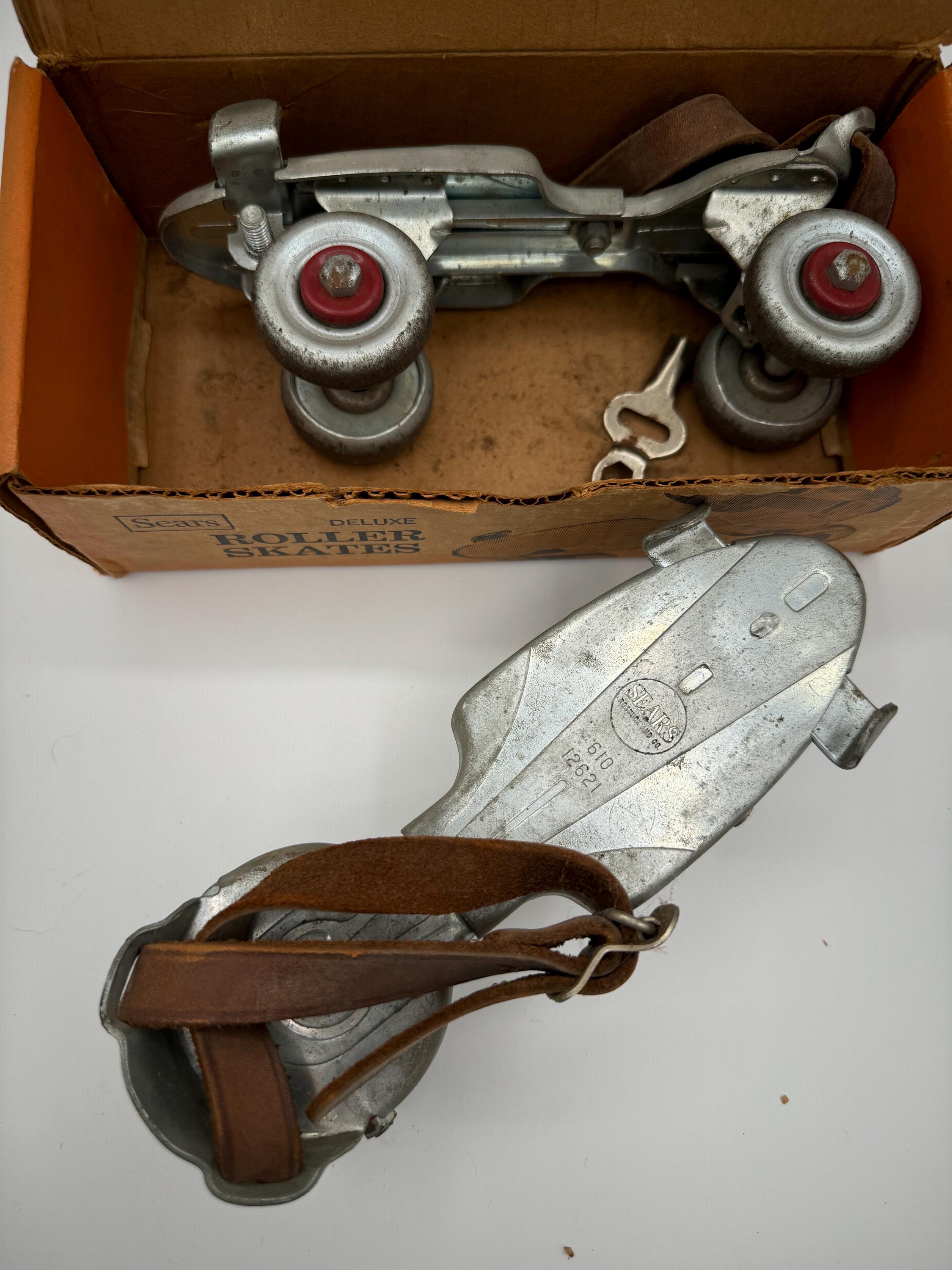 Vintage Sears Adjustable Metal Roller Skates Retro 1960s/1970s Display ... Vintage Sears Adjustable Metal Roller Skates Retro 1960s/1970s Display ...