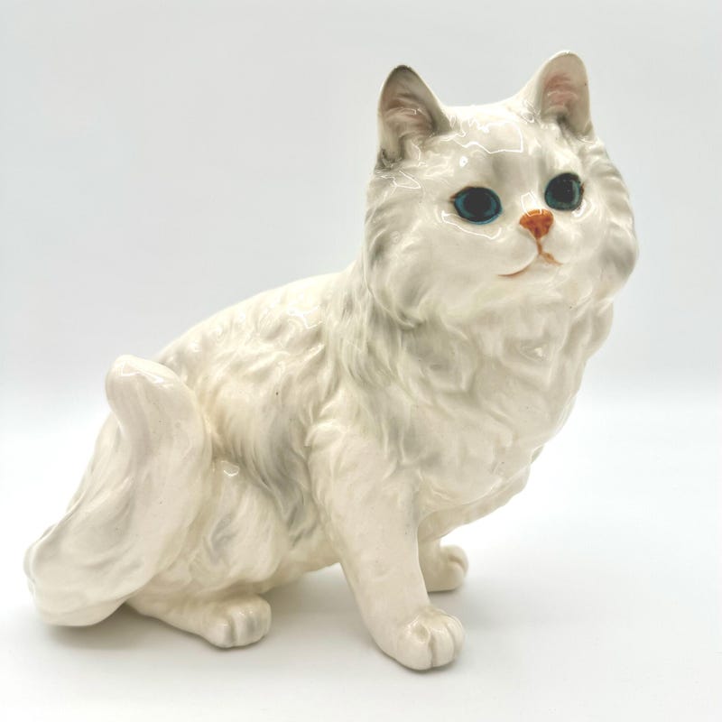 Persian Cat Figurine - Etsy