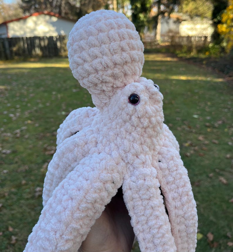 Giant Crochet Octopus- Custom Colors! Handmade Crochet Plushie - Etsy