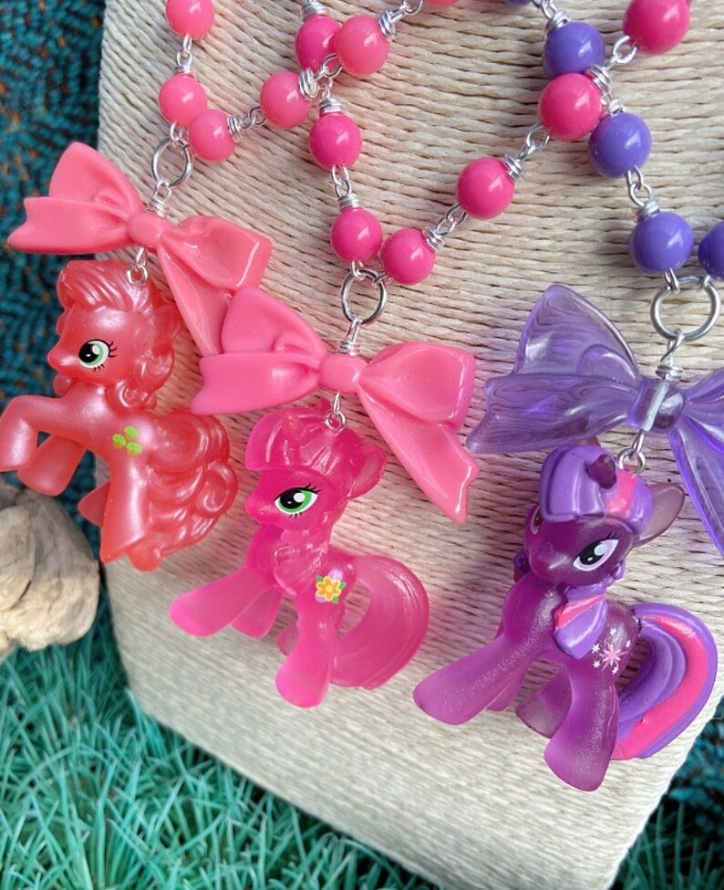 FHS My Little Pony choose One Necklace G4 - Etsy