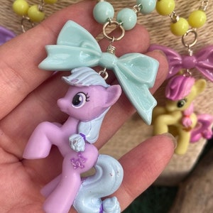 FHS *on the Hind Legs* My Little Pony Necklace G4 - Etsy