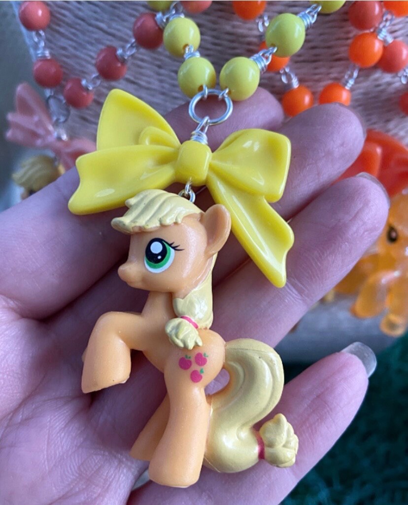 FHS *applejack or APPLEJACK* My Little Pony Necklace G4 - Etsy