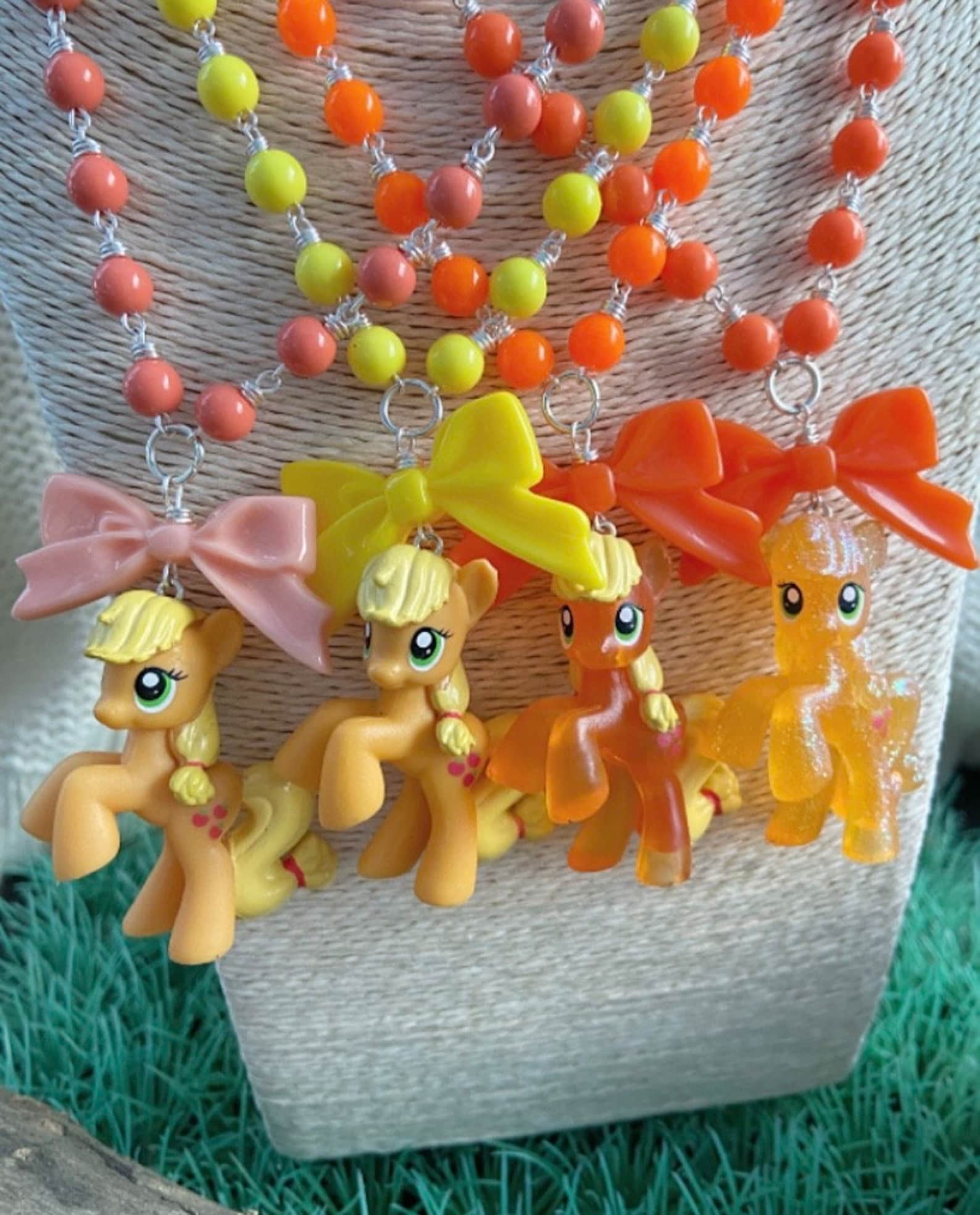 FHS *applejack or APPLEJACK* My Little Pony Necklace G4 - Etsy