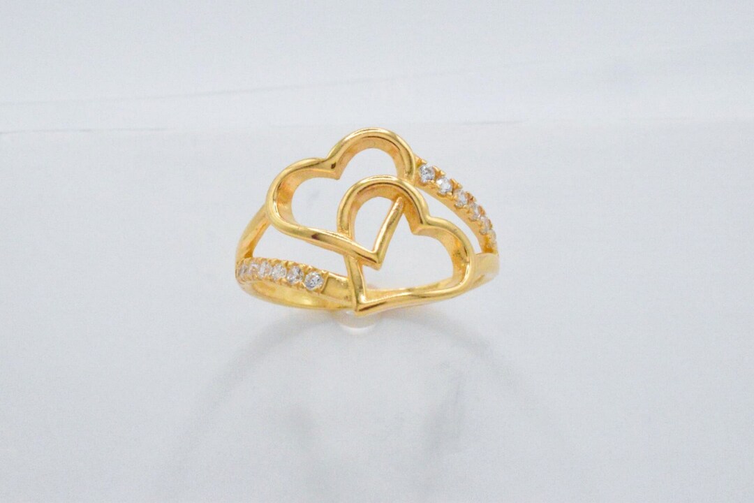 Solid 10K Yellow Gold Interlocking Heart Ring - Etsy