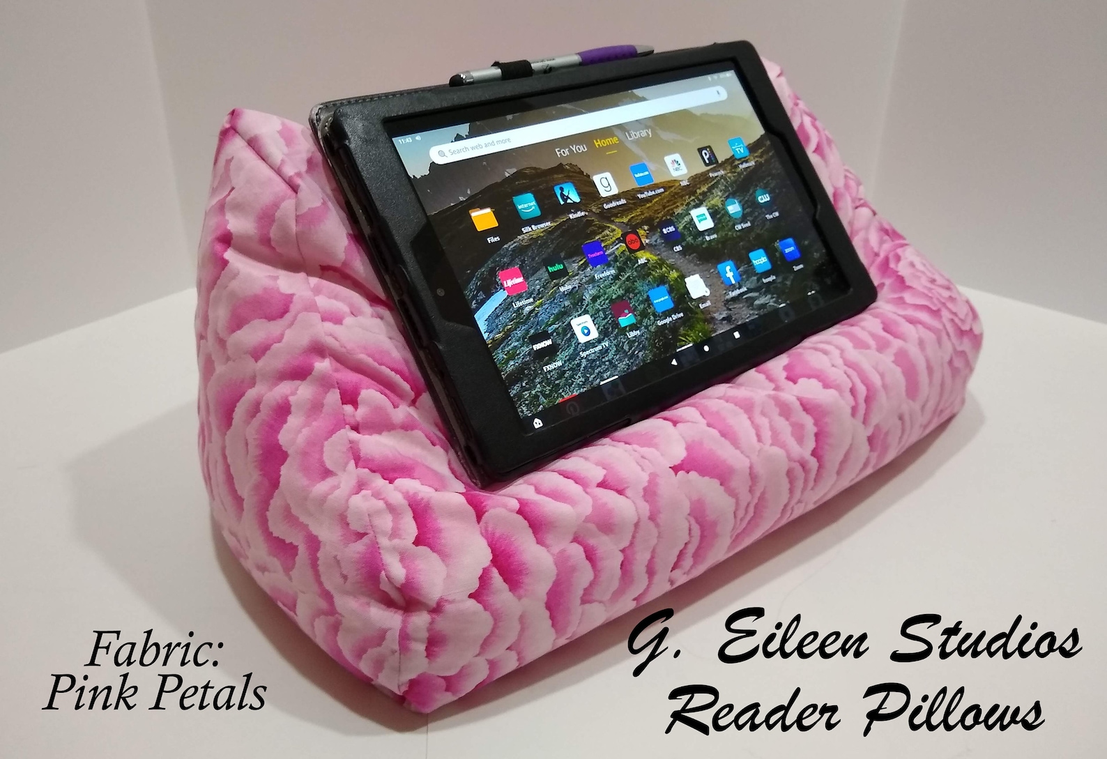 Reader Pillows for Your Ipad Ereader Books or Magazines - Etsy
