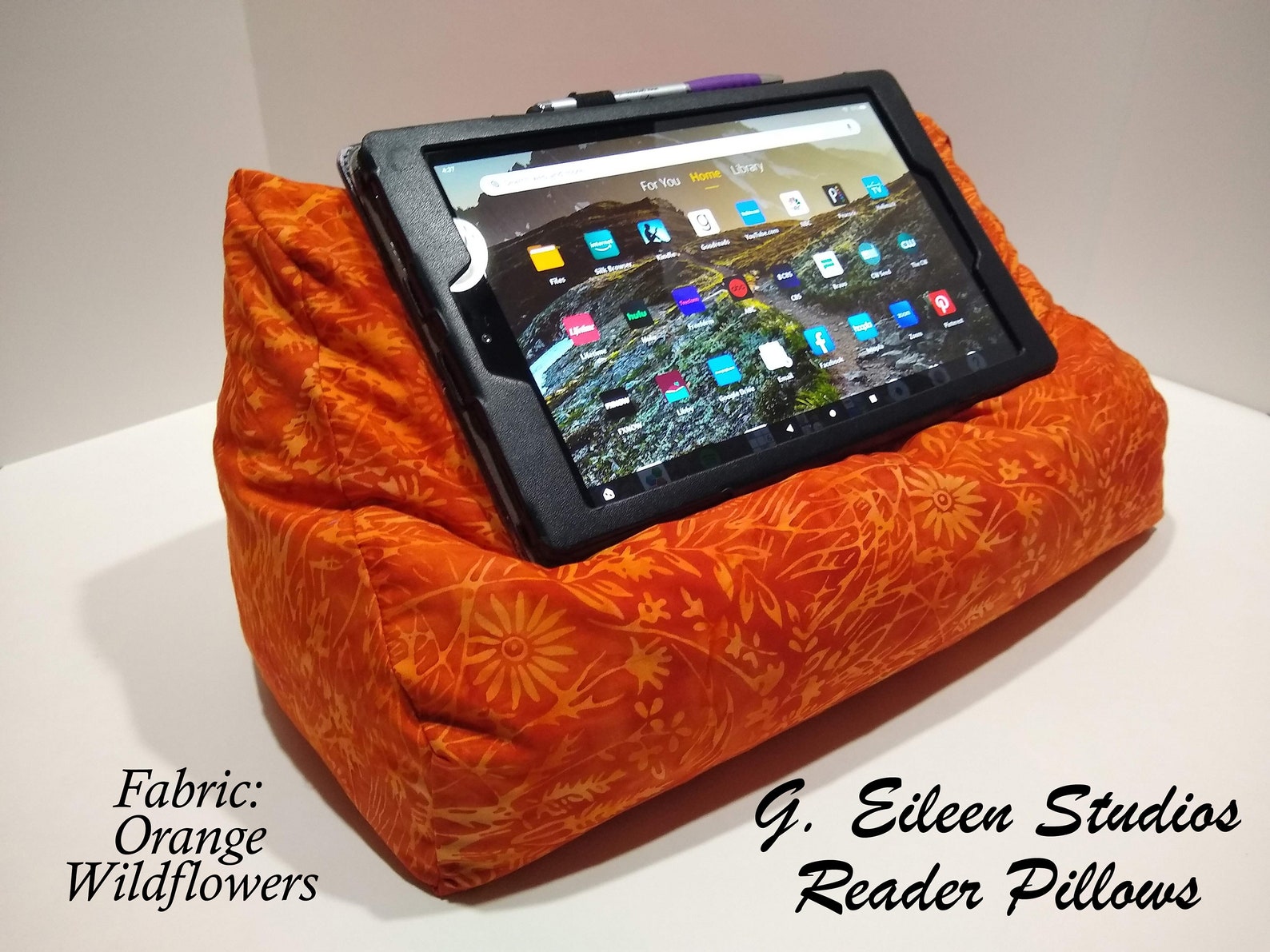 Reader Pillows for Your Ipad Ereader Books or Magazines - Etsy