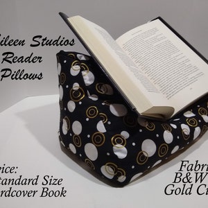 Reader Pillows for Your Ipad, Ereader, Books, or Magazines - Etsy