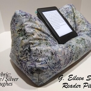 Reader Pillows for Your iPad Ereader Books or Magazines - Etsy