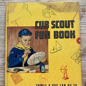 Cub Scout Fun Book * Things a Boy Can Do to Earn Arrow Point Credits * Felicie Kenower * Boy ...