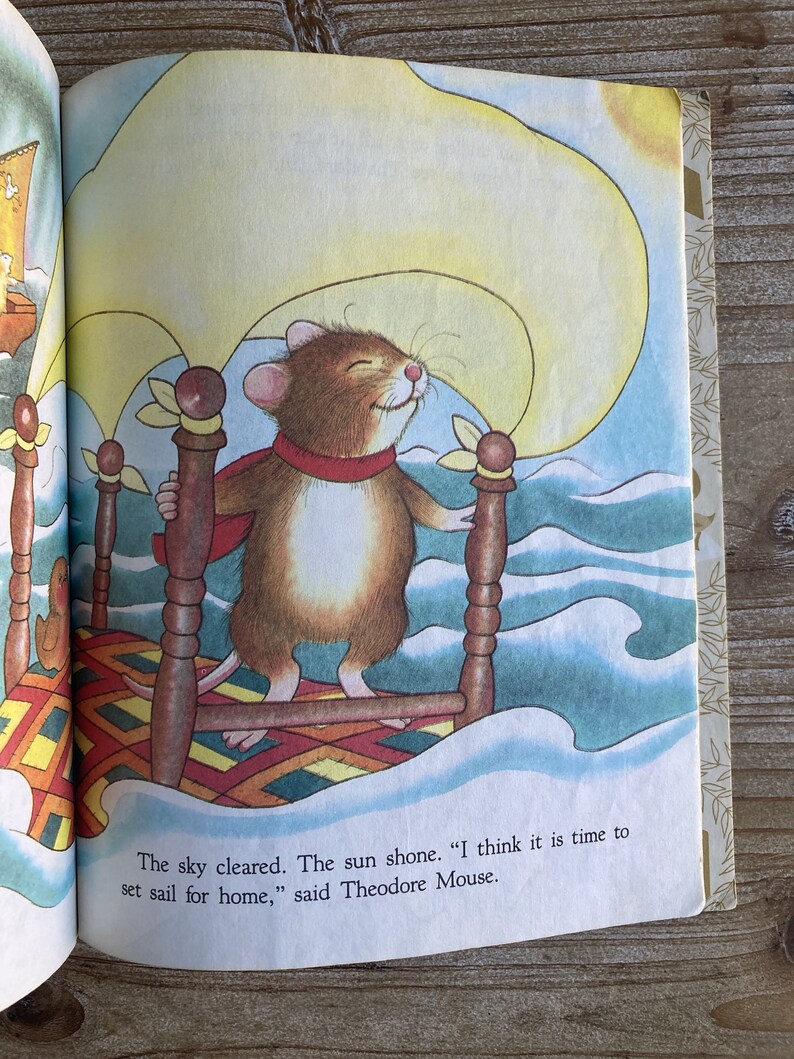 Theodore Mouse Goes to Sea * A Little Golden Book * Michaela Muntean ...