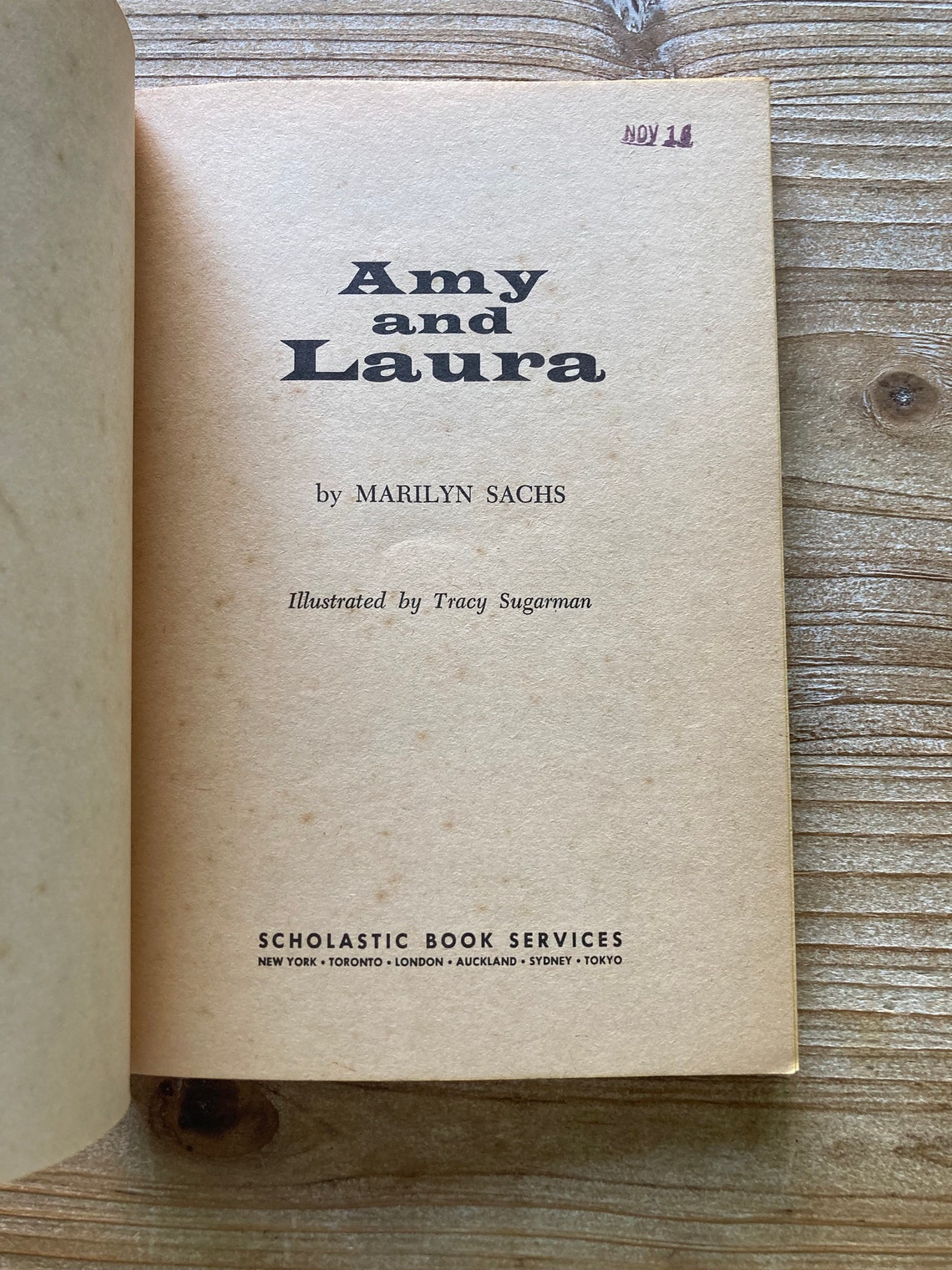 Amy and Laura * Marilyn Sachs * Tracy Sugarman * Scholastic * 1972 ...