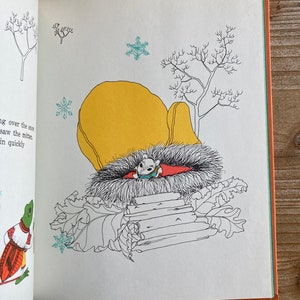 The Mitten * an Old Ukrainian Folktale * Alvin Tresselt * Yaroslava ...