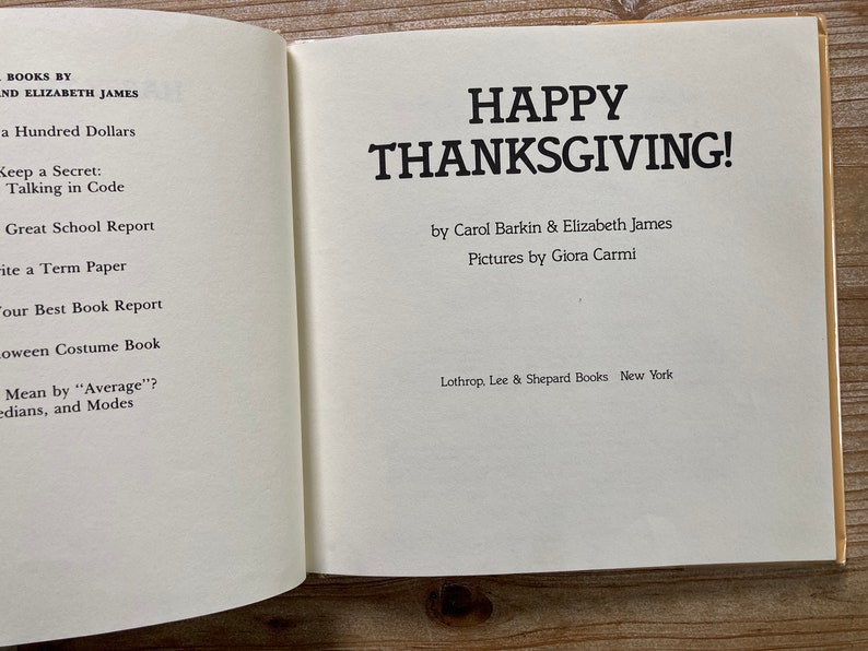 Happy Thanksgiving * First Edition * Carol Barkin * Elizabeth James ...