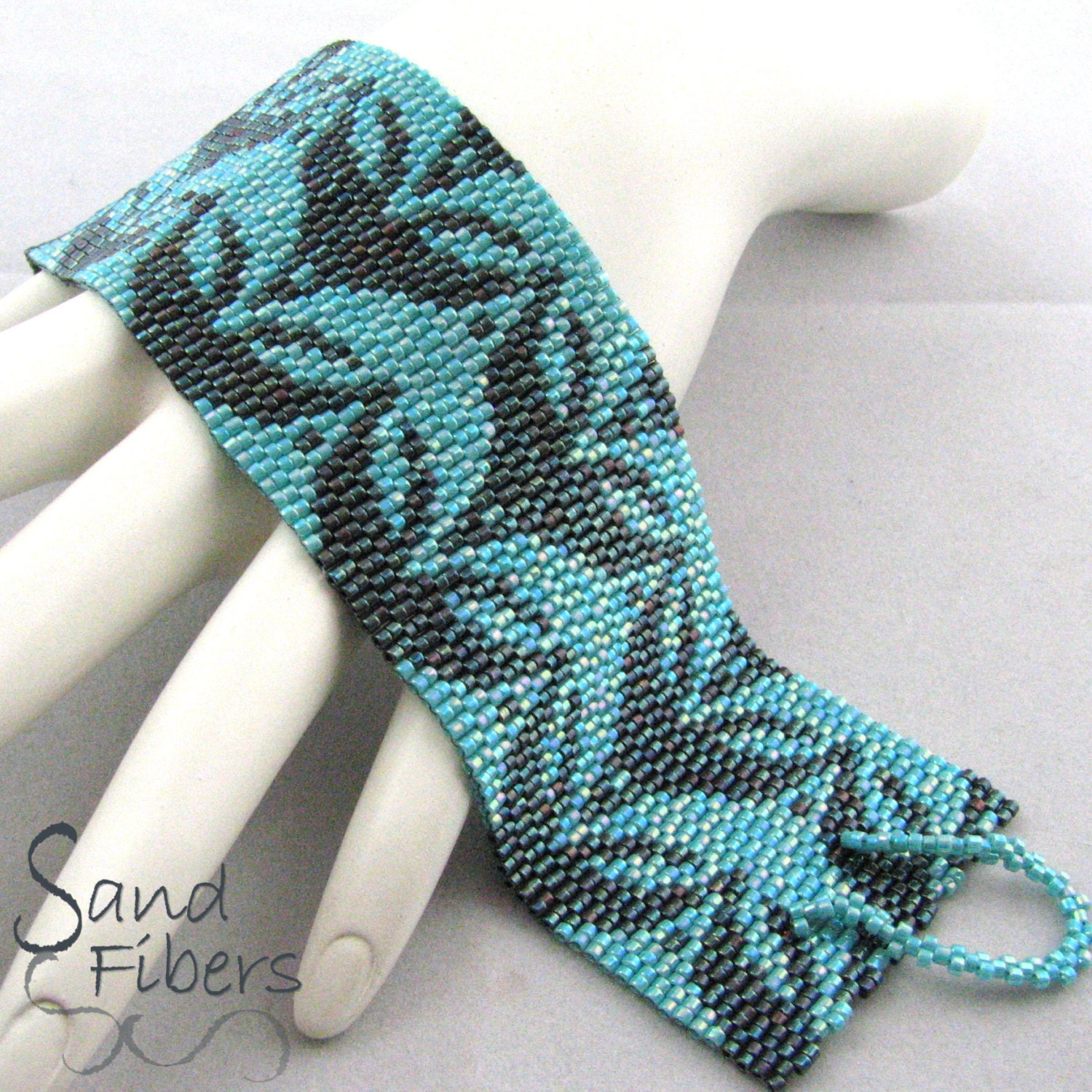 Peyote Pattern Air and Water Peyote Cuff / Bracelet A Sand - Etsy