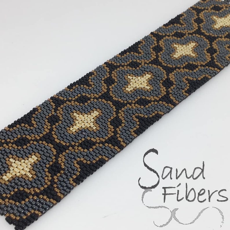 Peyote Pattern - Amber's Grid Peyote Cuff / Bracelet - A Sand Fibers ...