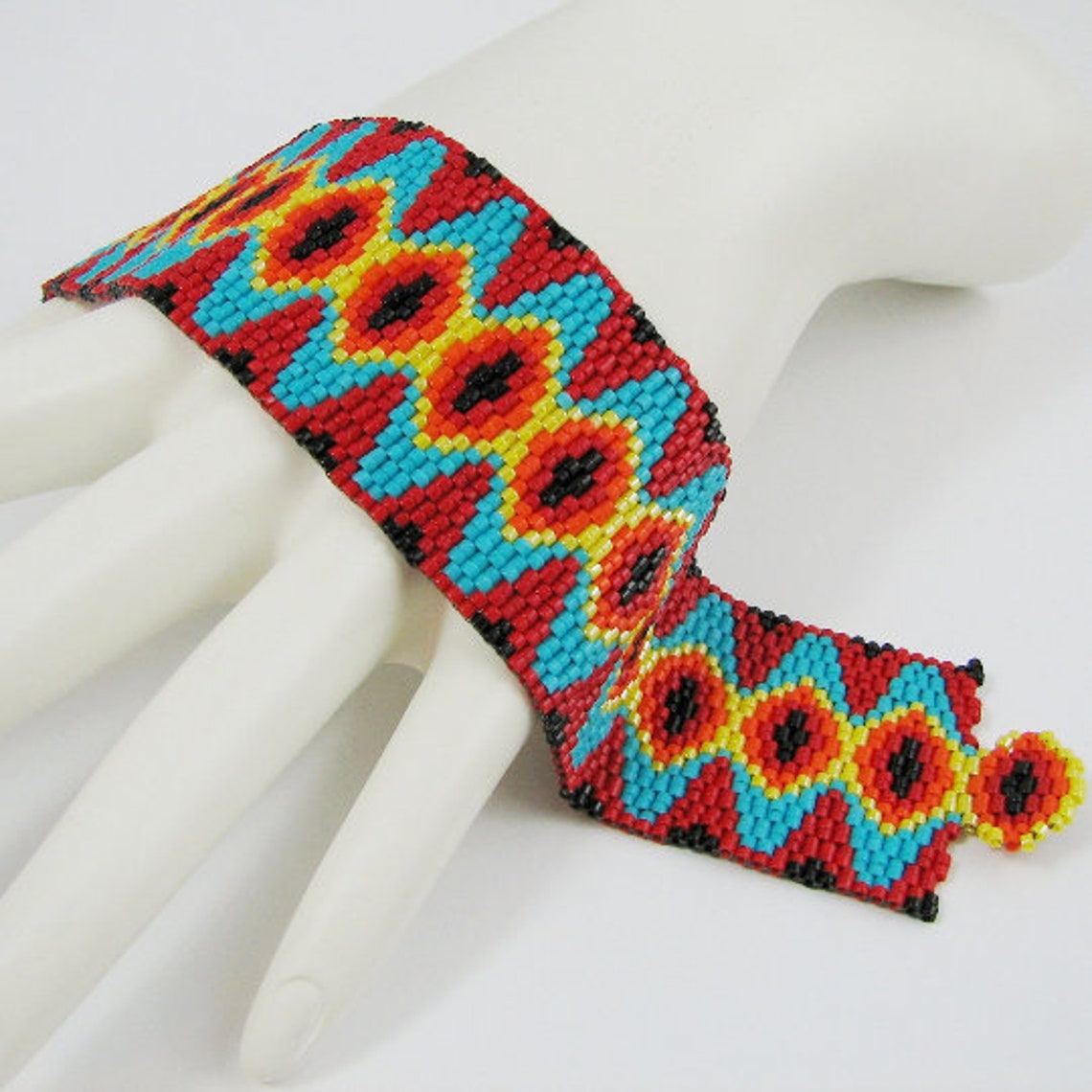 Peyote Pattern - Fiesta Peyote Cuff / Bracelet - A Sand Fibers for ...