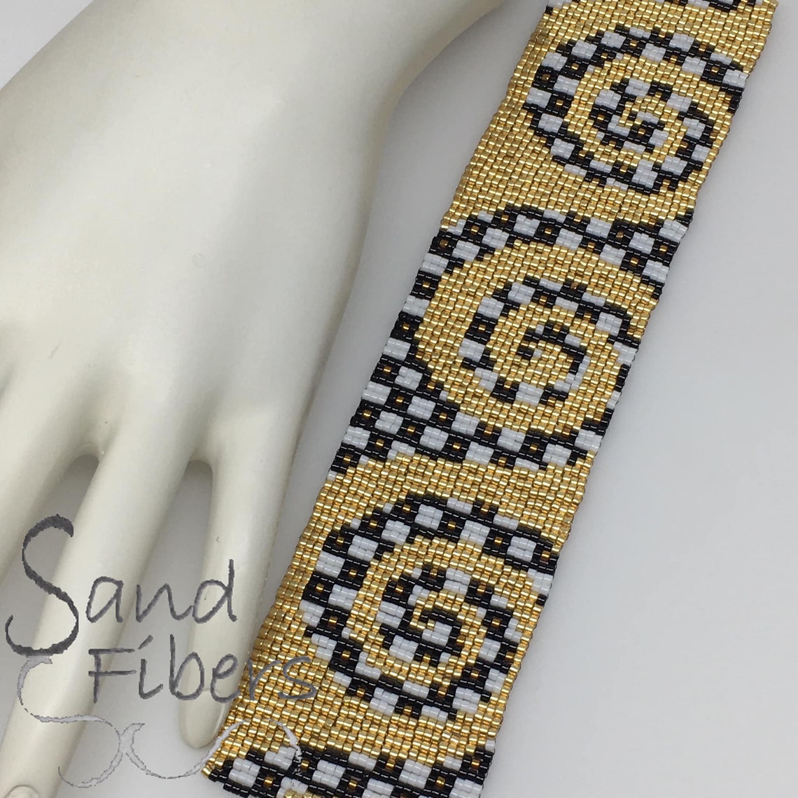 Peyote Pattern Tribute Swirls Peyote Cuff / Bracelet A - Etsy