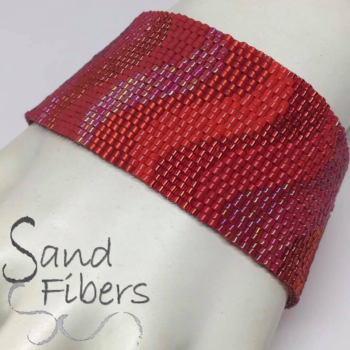 Peyote Pattern Rhythmic Color Study in Reds Peyote Cuff / | Etsy