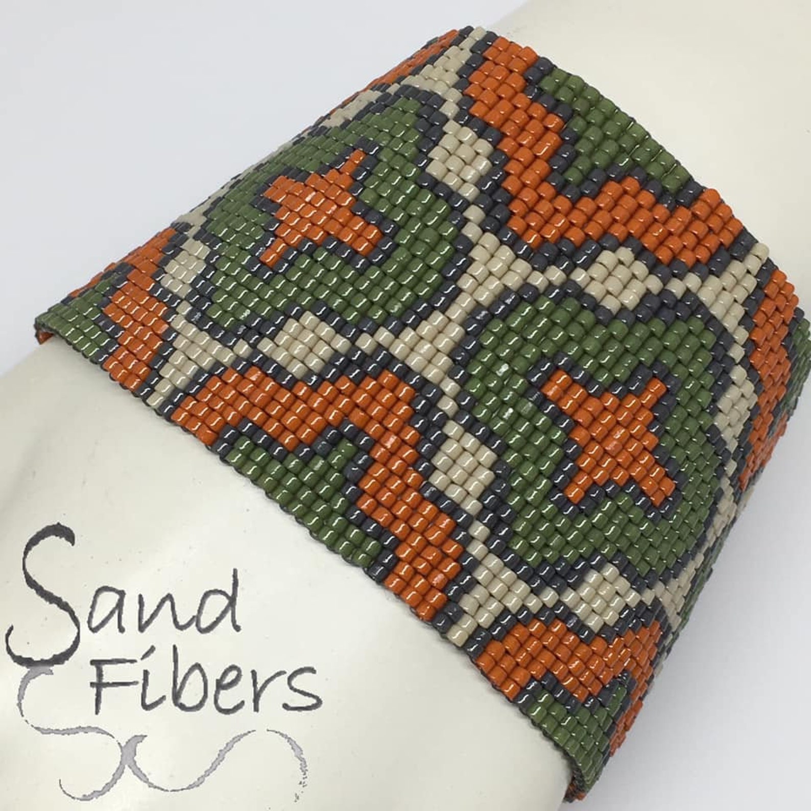 Peyote Pattern Mary's Grid Peyote Cuff / Bracelet A - Etsy