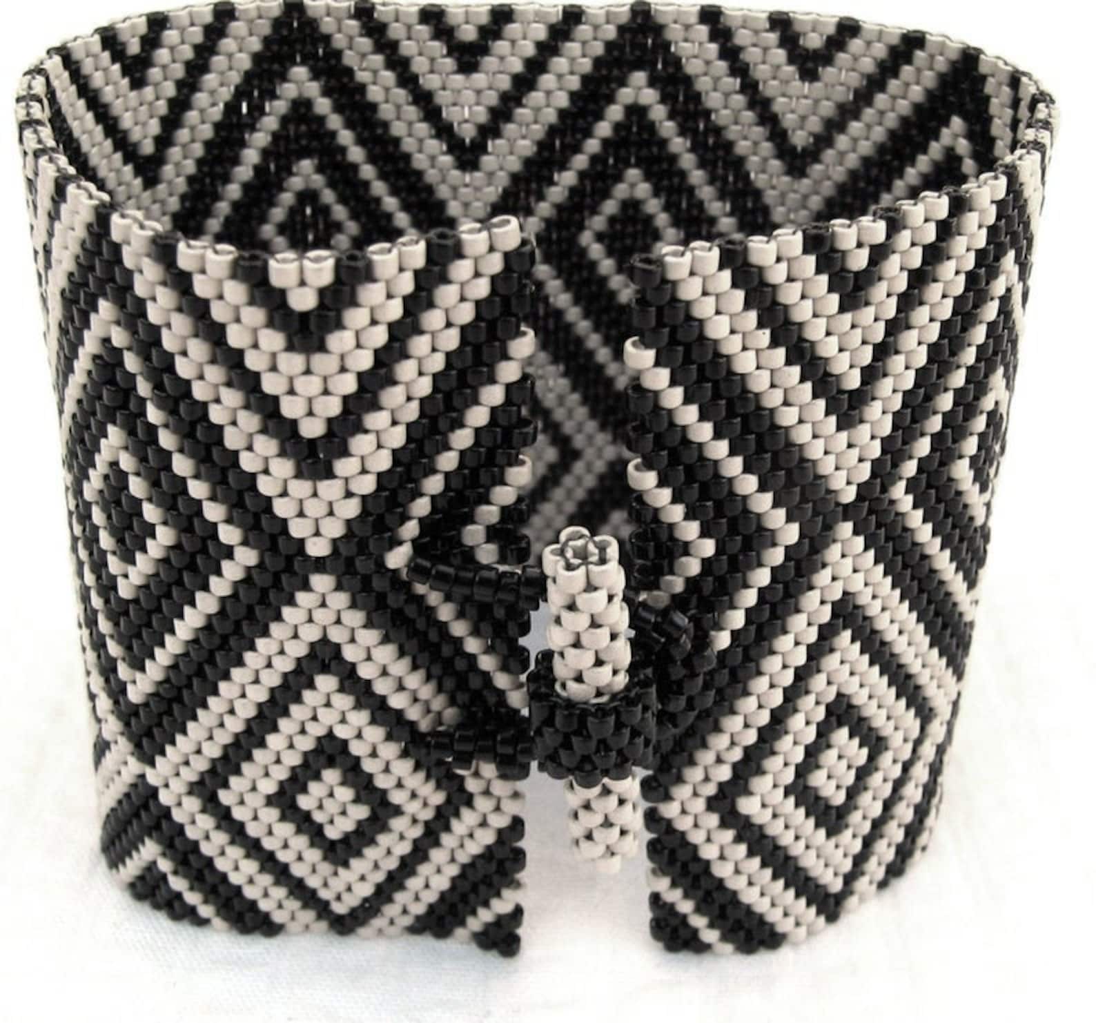 Peyote Pattern Cubism Diamonds Peyote Cuff / Bracelet A | Etsy