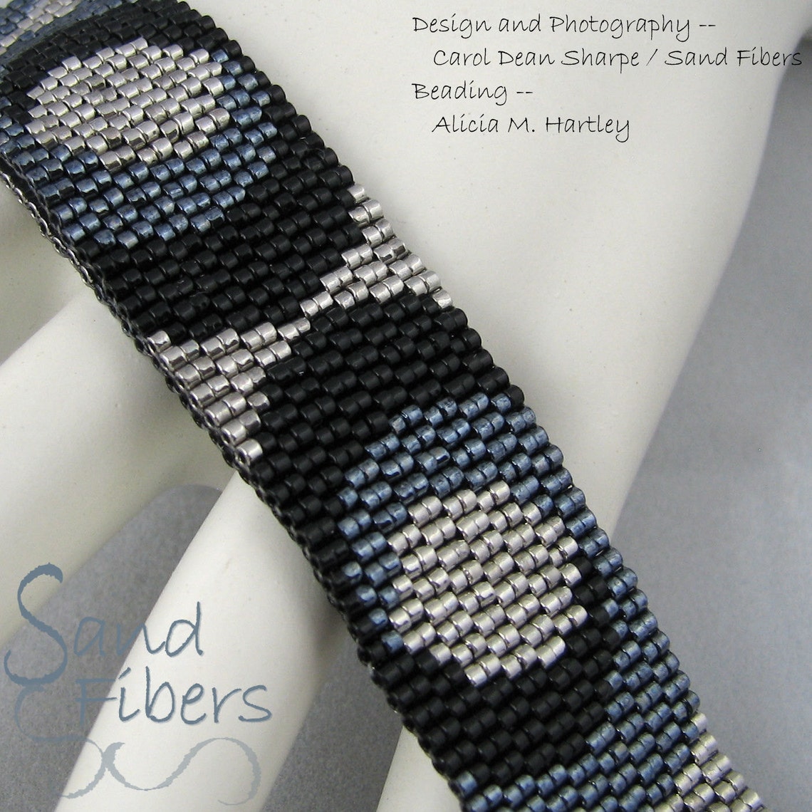 Peyote Pattern Vortex Peyote Cuff / Bracelet A Sand Fibers - Etsy