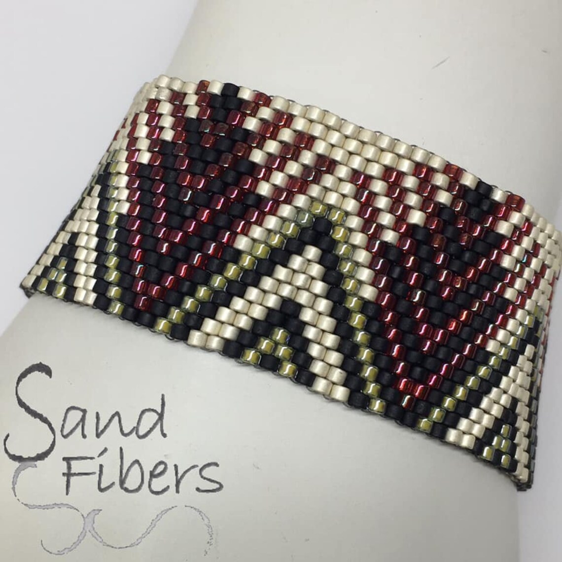Peyote Pattern - Bloom Play Two Peyote Cuff / Bracelet - A Sand Fibers ...