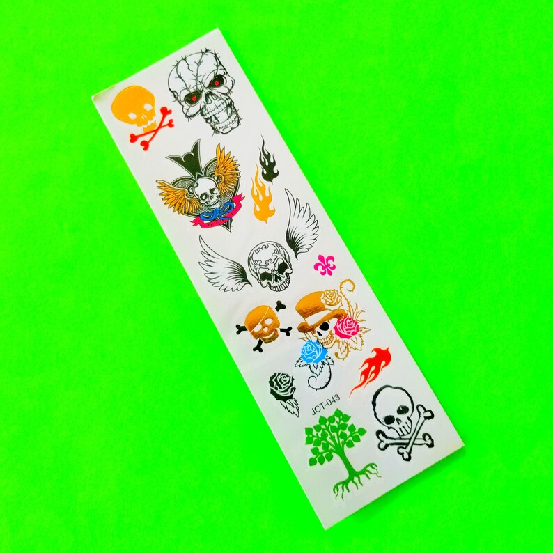 Skulls Sugar Barbed Wire Crossbones Middle Finger Ace of - Etsy