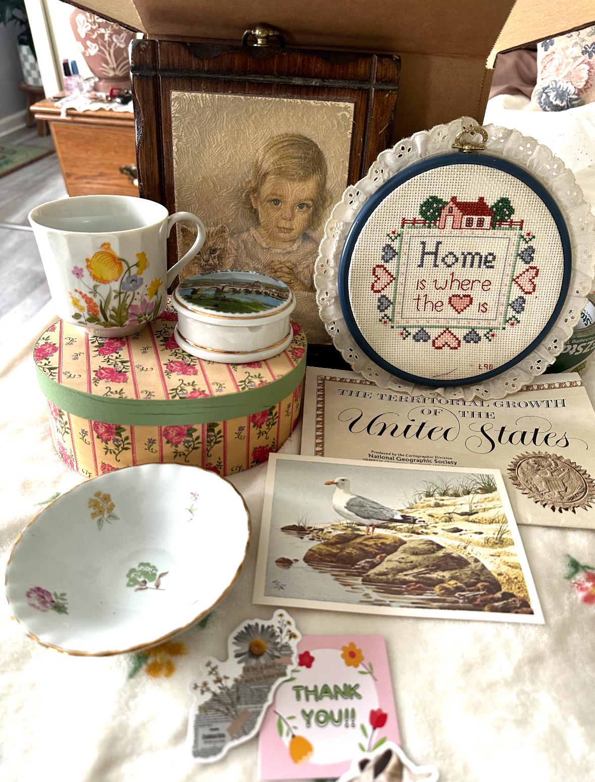 Grandmacore Mysterybox • Vintage Decor & Collectibles • Cottagecore ...