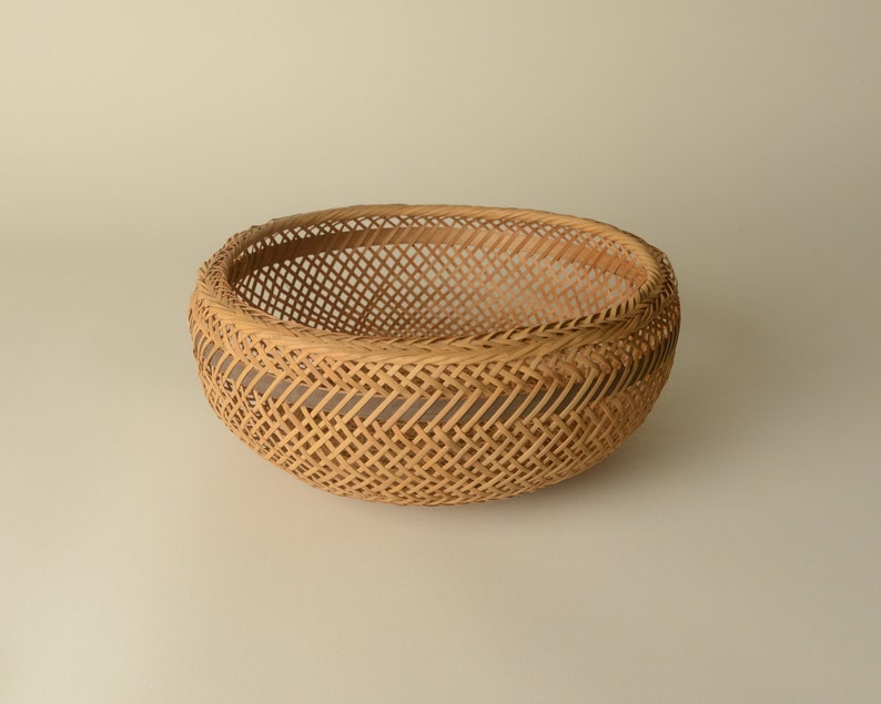 Japanese Woven Bamboo Basket From the 1940's. - Etsy