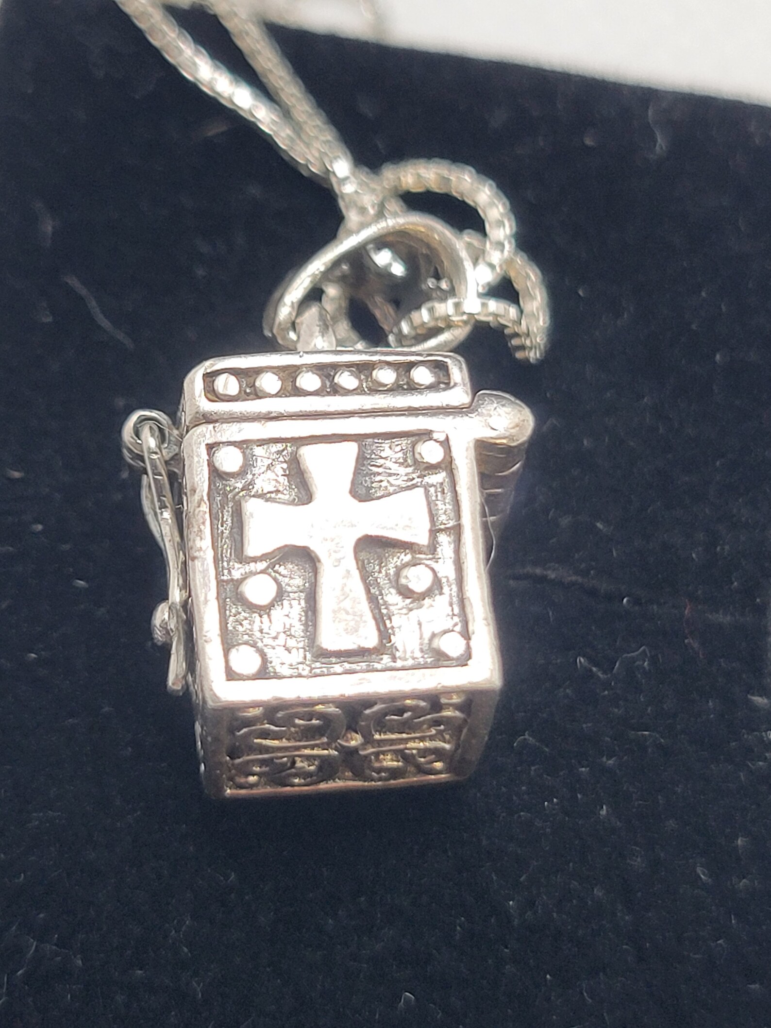 Vintage Prayer Box Pendant Necklace 925 Sterling Silver Signed IBB 19 ...